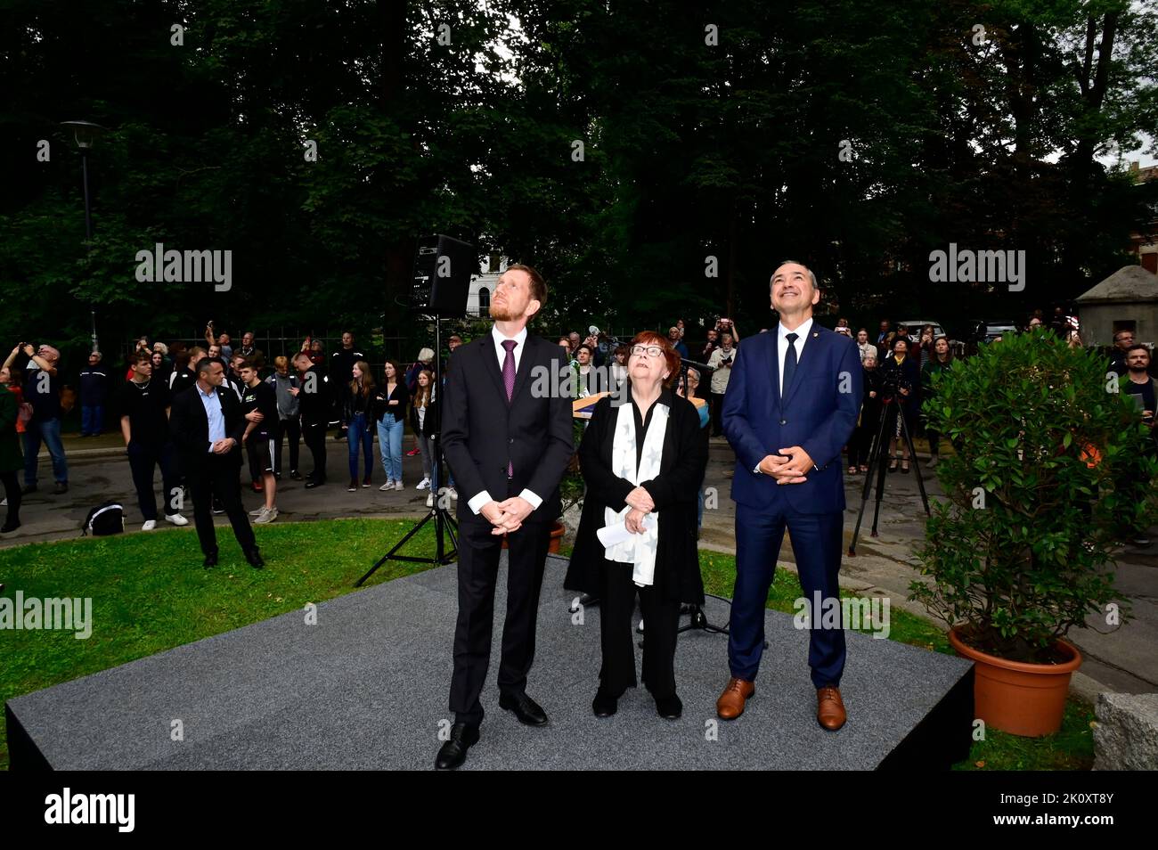 Im Bild:Ministerpräsident Michael Kretschmer,Octavian Ursu,Nora ...