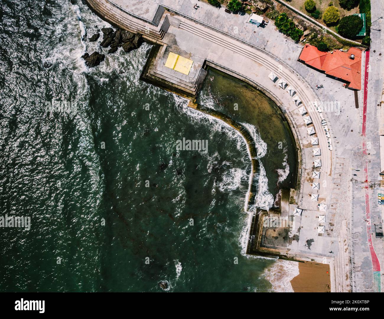 Aerial top down view of Oceanic Pool Alberto Romano in Cascais ...