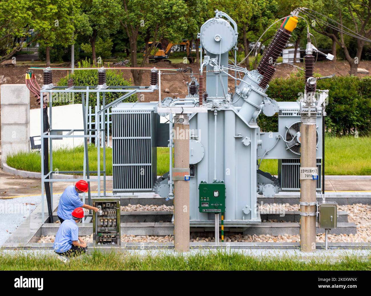 TAIZHOU, CHINA - SEPTEMBER 14, 2022 - Staff from the River Management ...