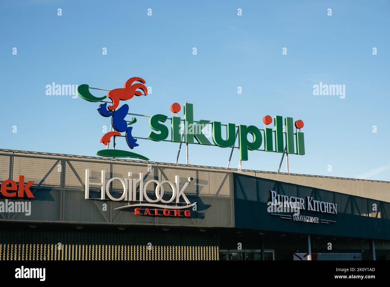 Sikupilli shopping center logo on the building. Sikupilli center Stock ...