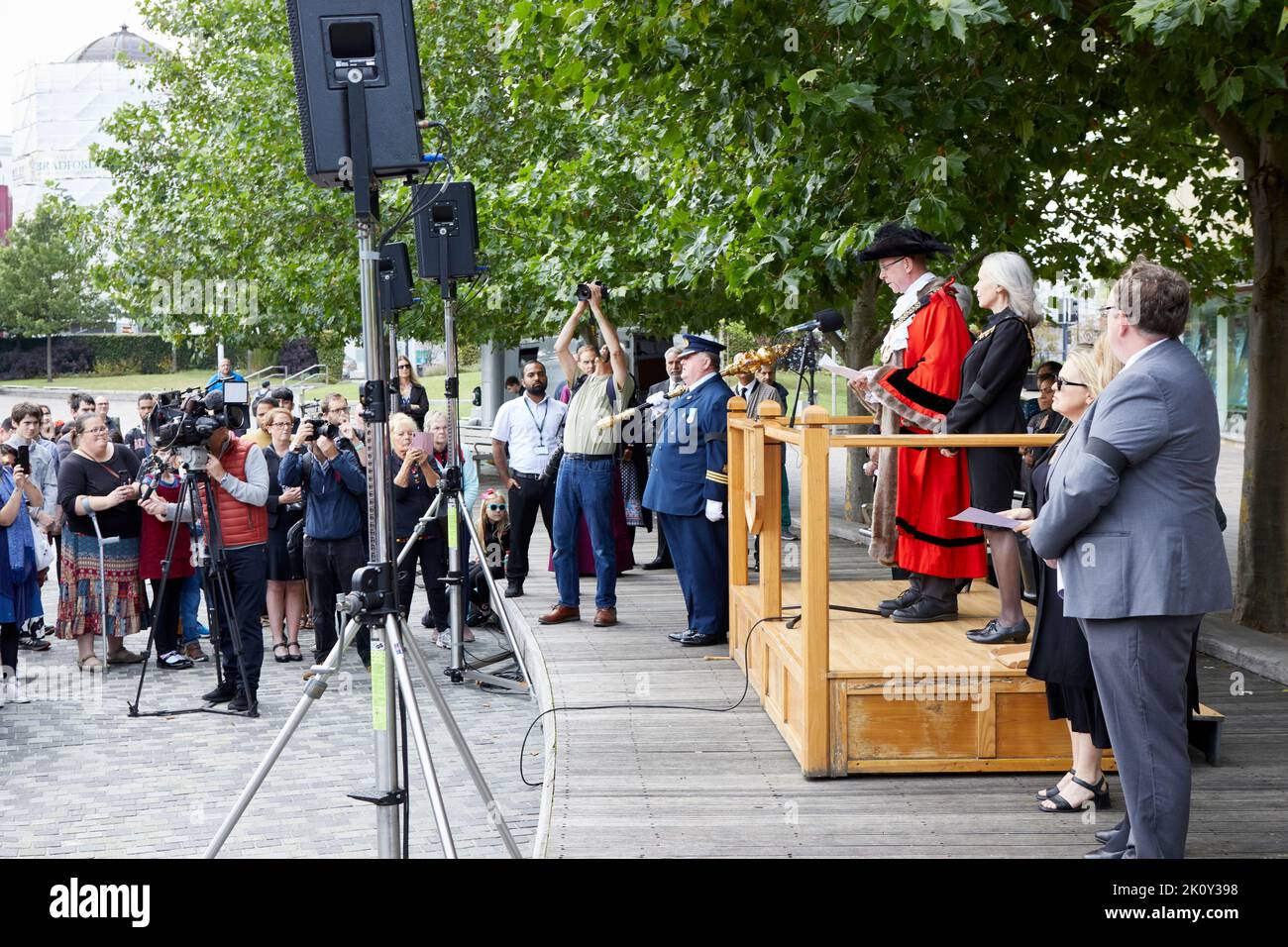 King Charles III Proclamation Bradford UK 2022 Stock Photo - Alamy