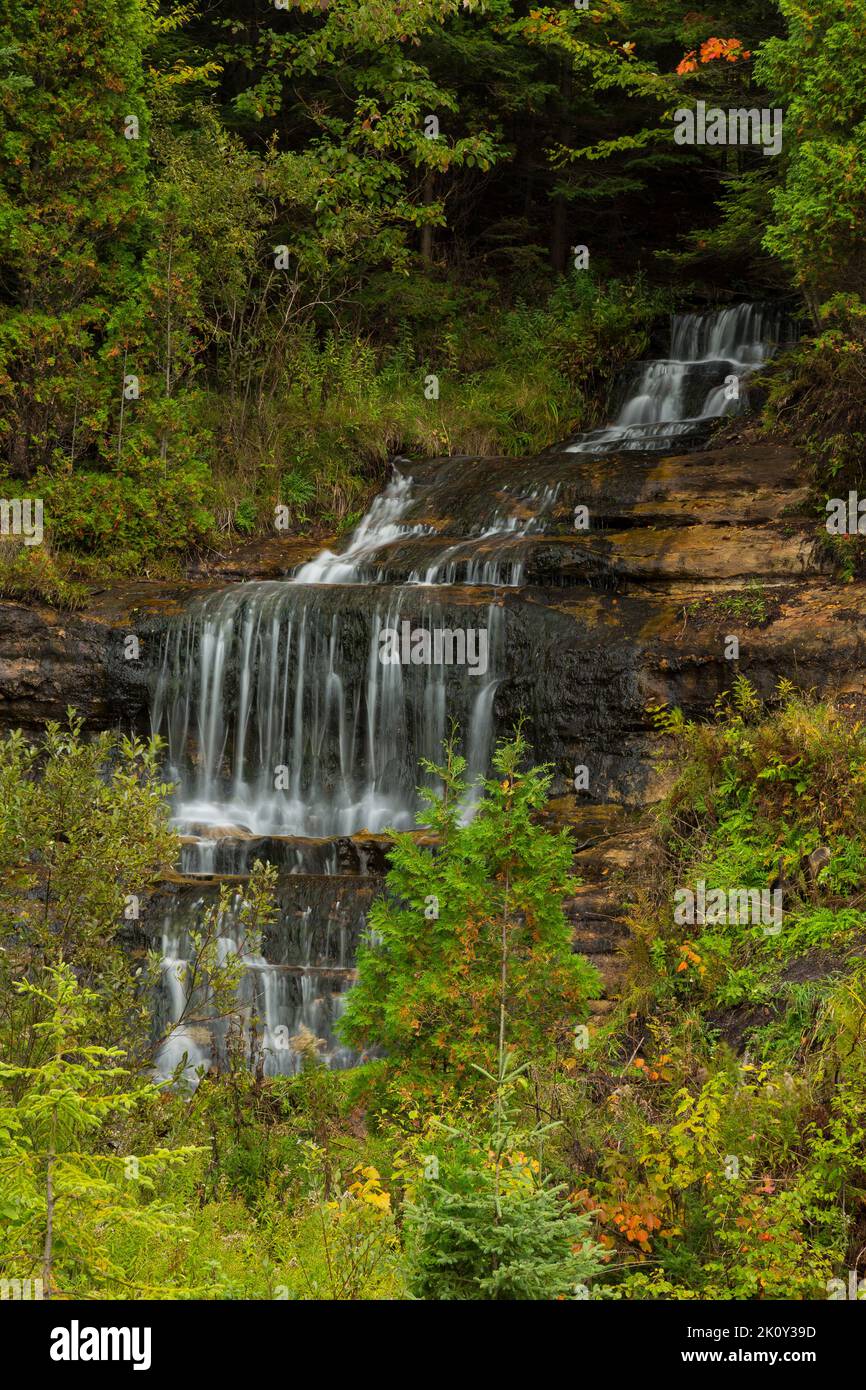 Michigan upper peninsula alger falls hi-res stock photography and ...