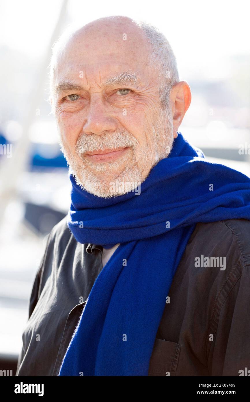 Feodor Atkine attends the photocall for Septieme ciel during the La ...