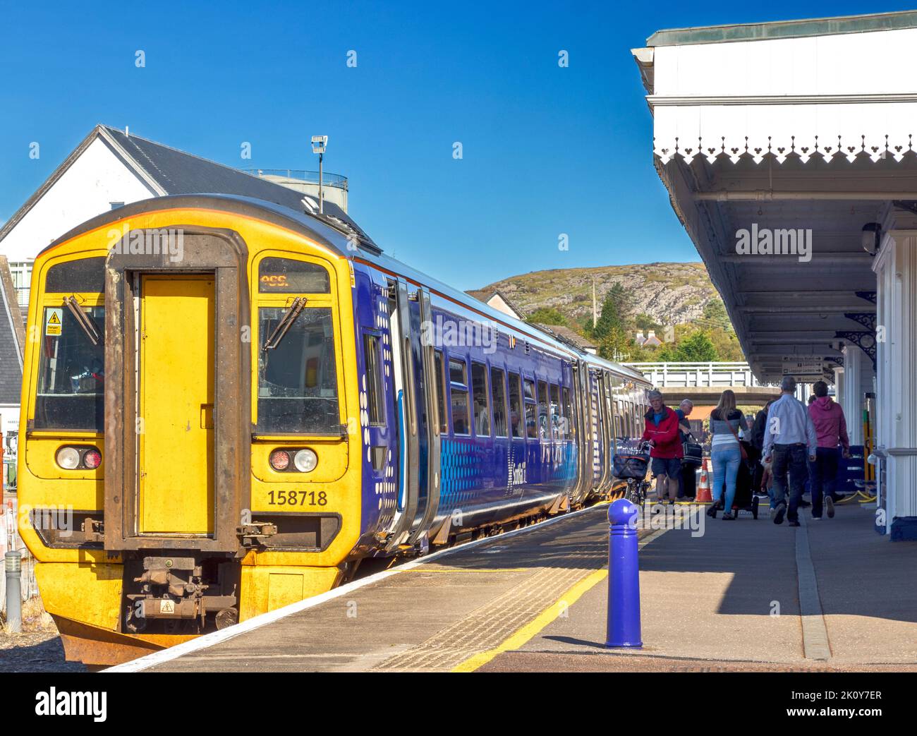 KYLE OF LOCHALSH KINTAIL SCOTLAND IN SUMMER THE RAILWAY STATION AND ...