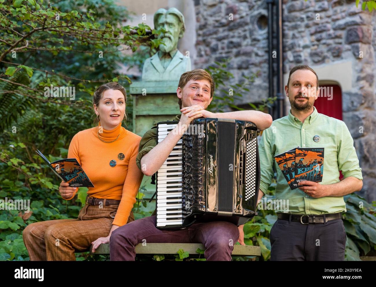 Patrick geddes sculpture hi-res stock photography and images - Alamy