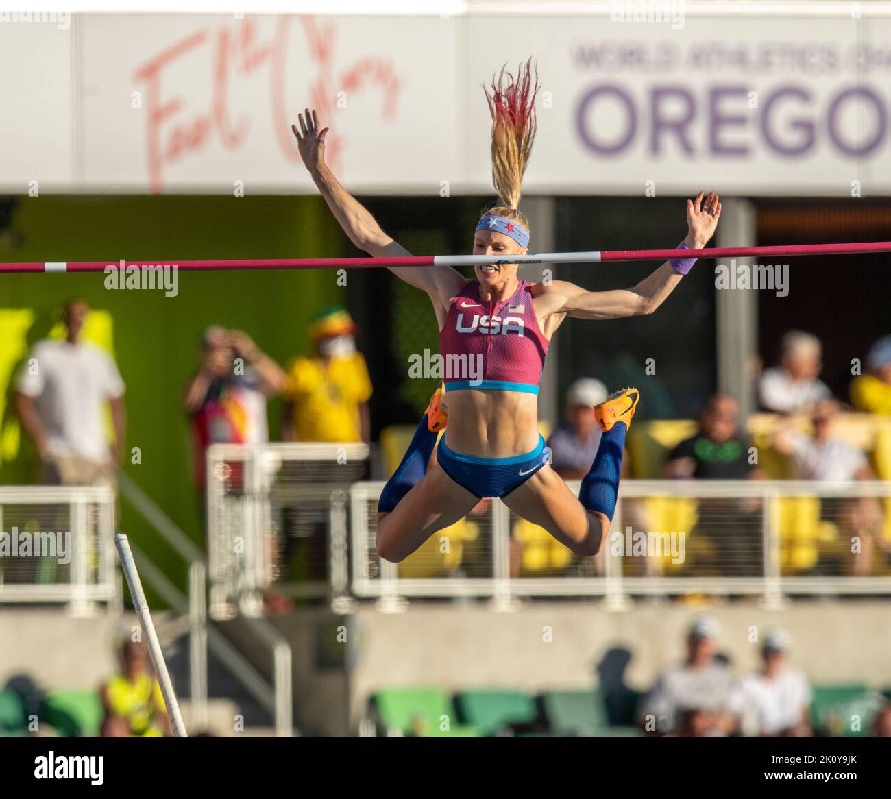 Sandi Morris of the USA competing in the women’s pole vault final at ...