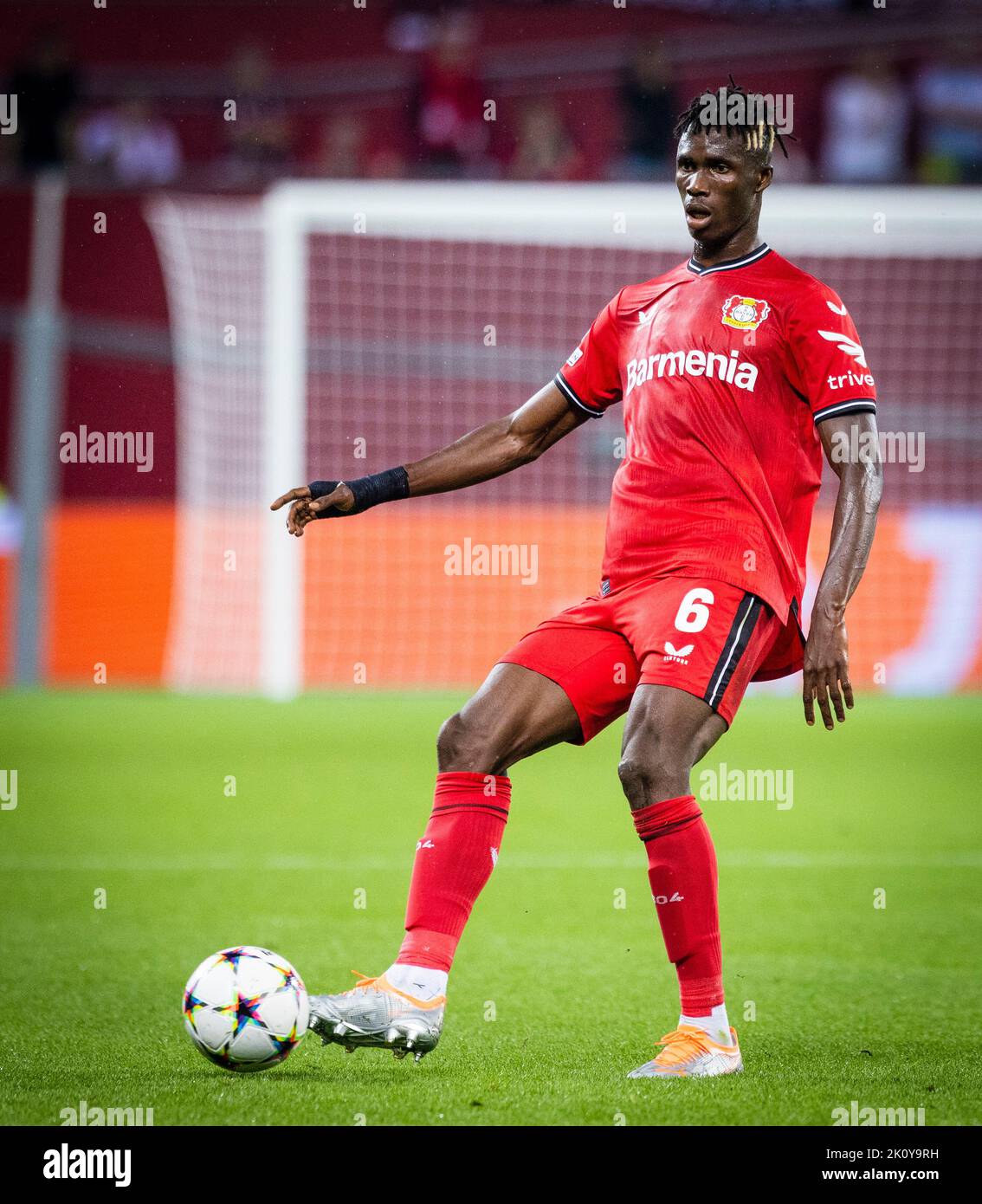 Odilon Kossounou (Leverkusen) Bayer Leverkusen - Atletico Madrid 13.09. ...