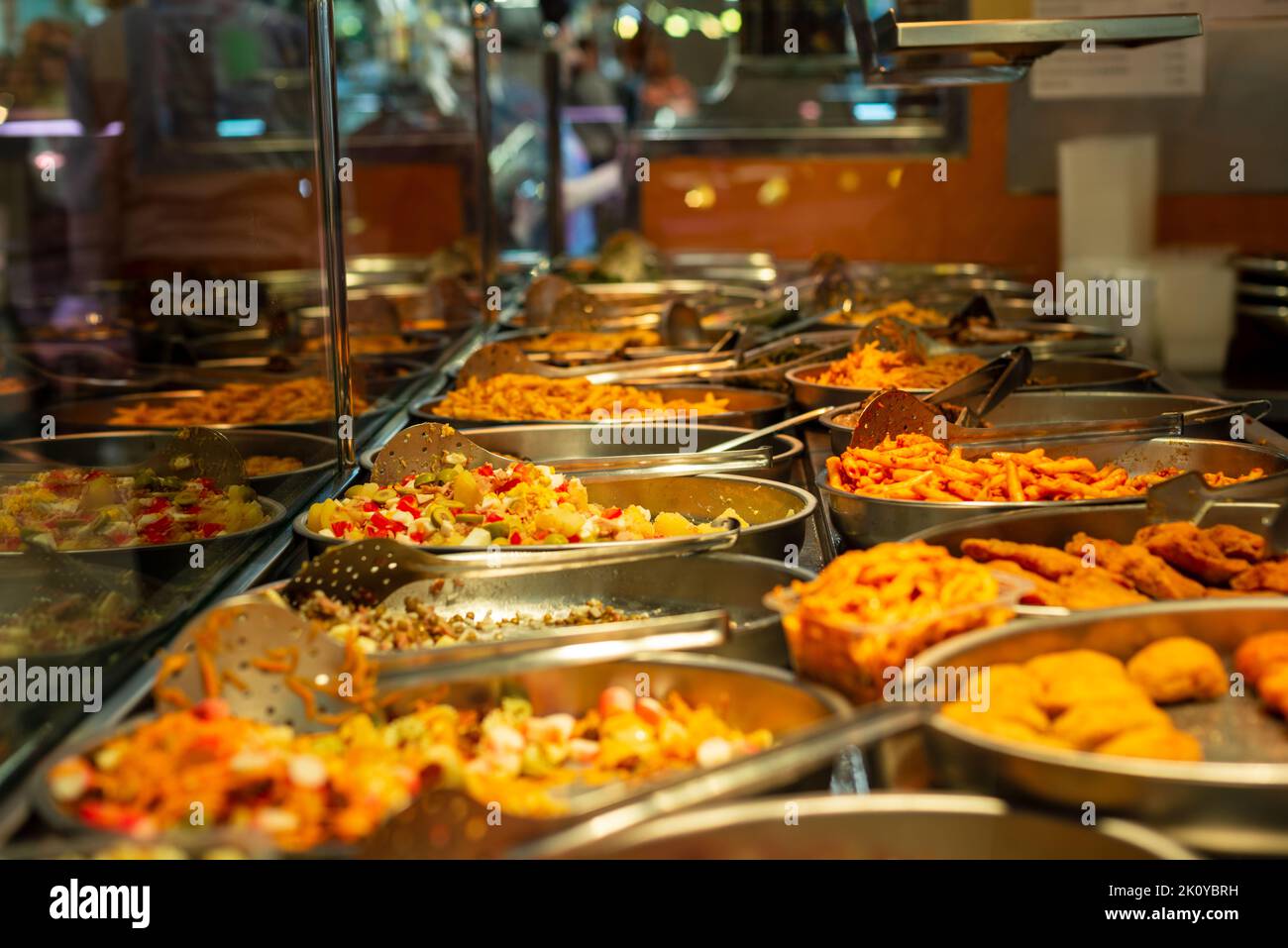 view of a market stall with cooked food Stock Photo - Alamy