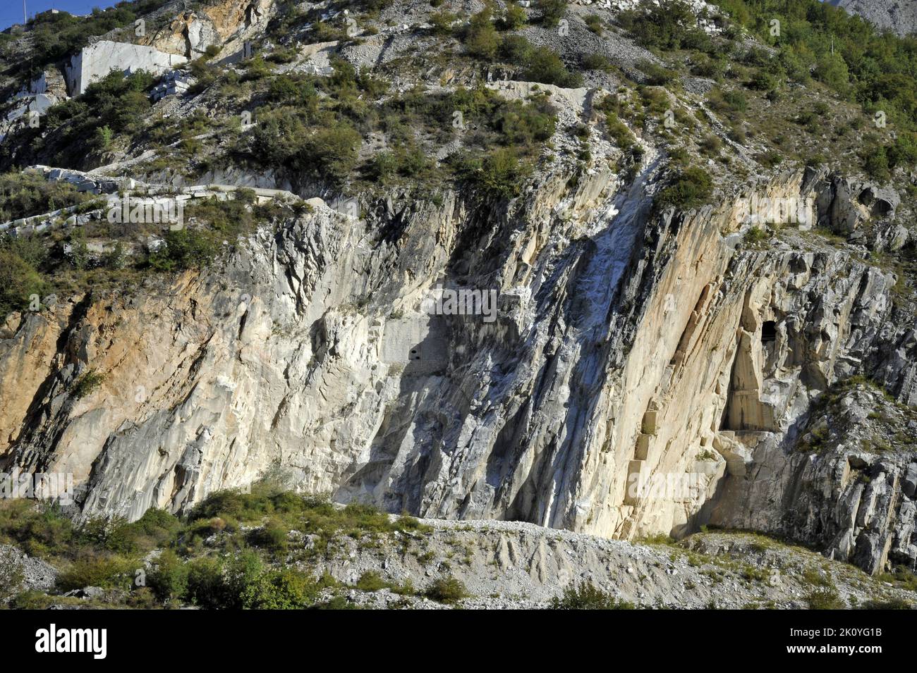Carrara(Tuscany, Italy), marble quarries Stock Photo - Alamy