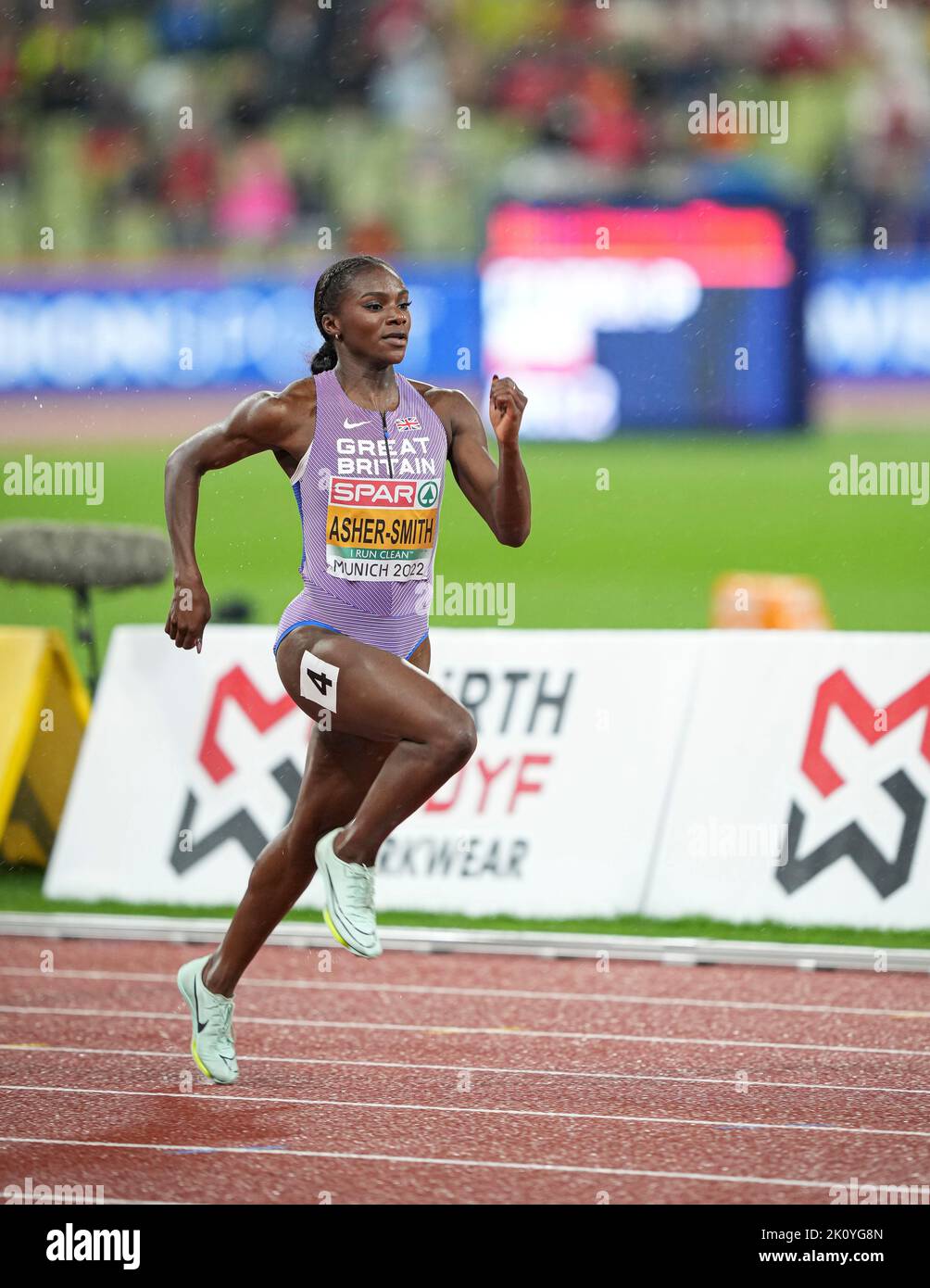 Dina Asher-Smith participating in the 200 meters of the European ...