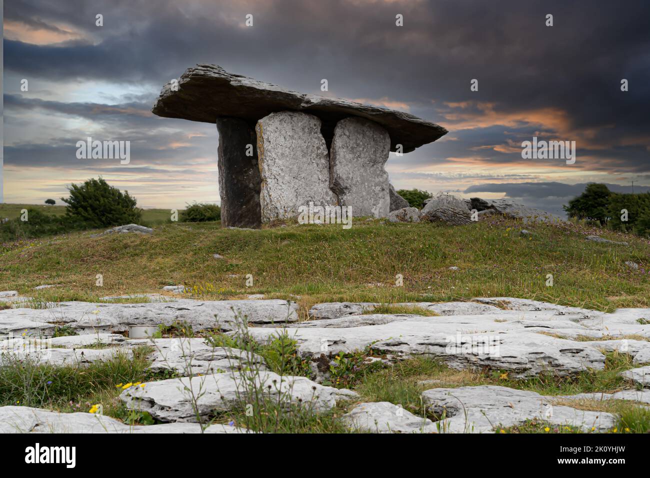 The Poulnabrone Dolmen.Situated on the high Burren limestone plateau ...