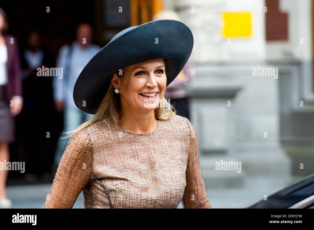 Queen Maxima at the HBSC symposium Young in the 21st century in the ...