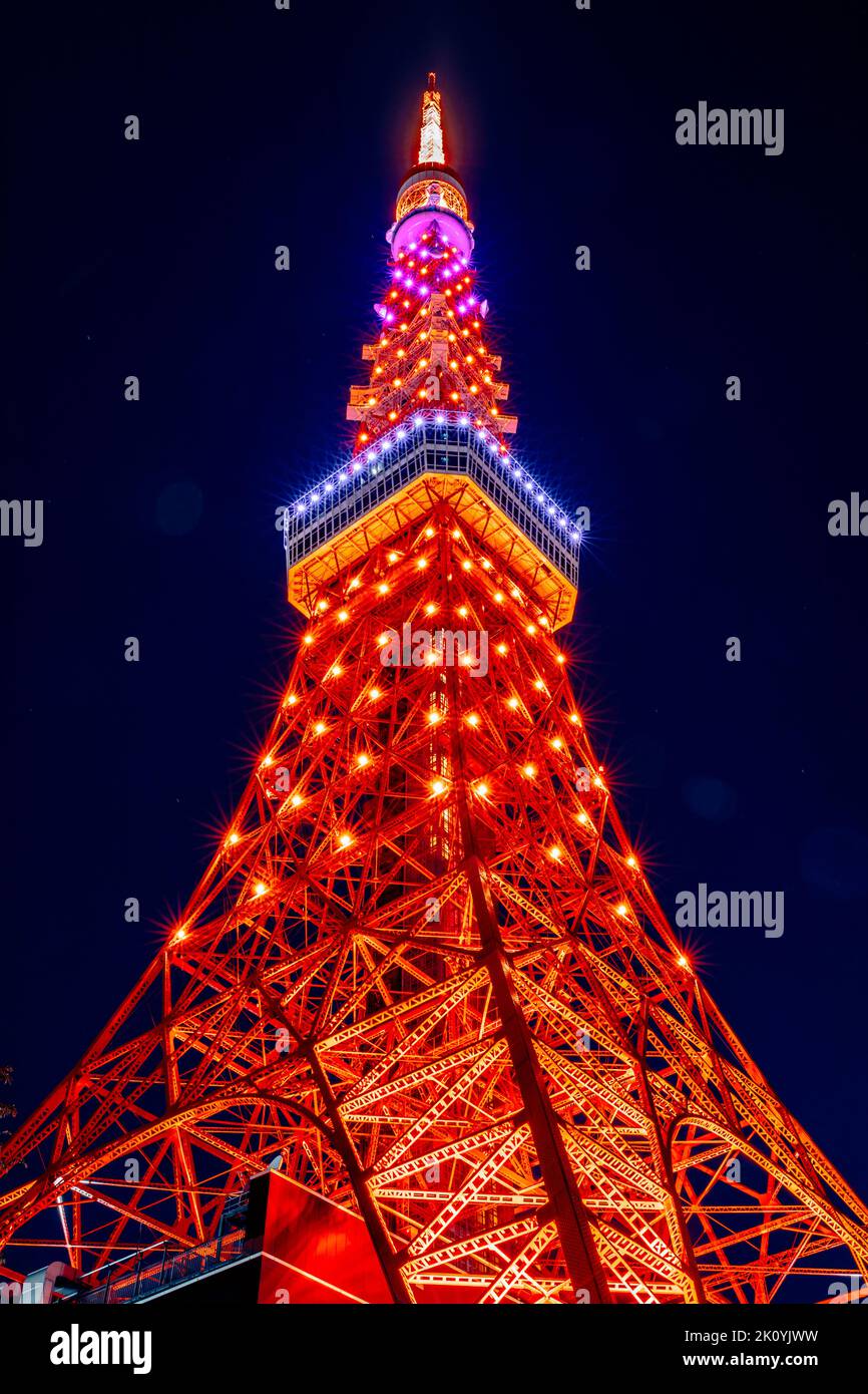 A closer look at Tokyo Tower, Tokyo, Japan Stock Photo - Alamy