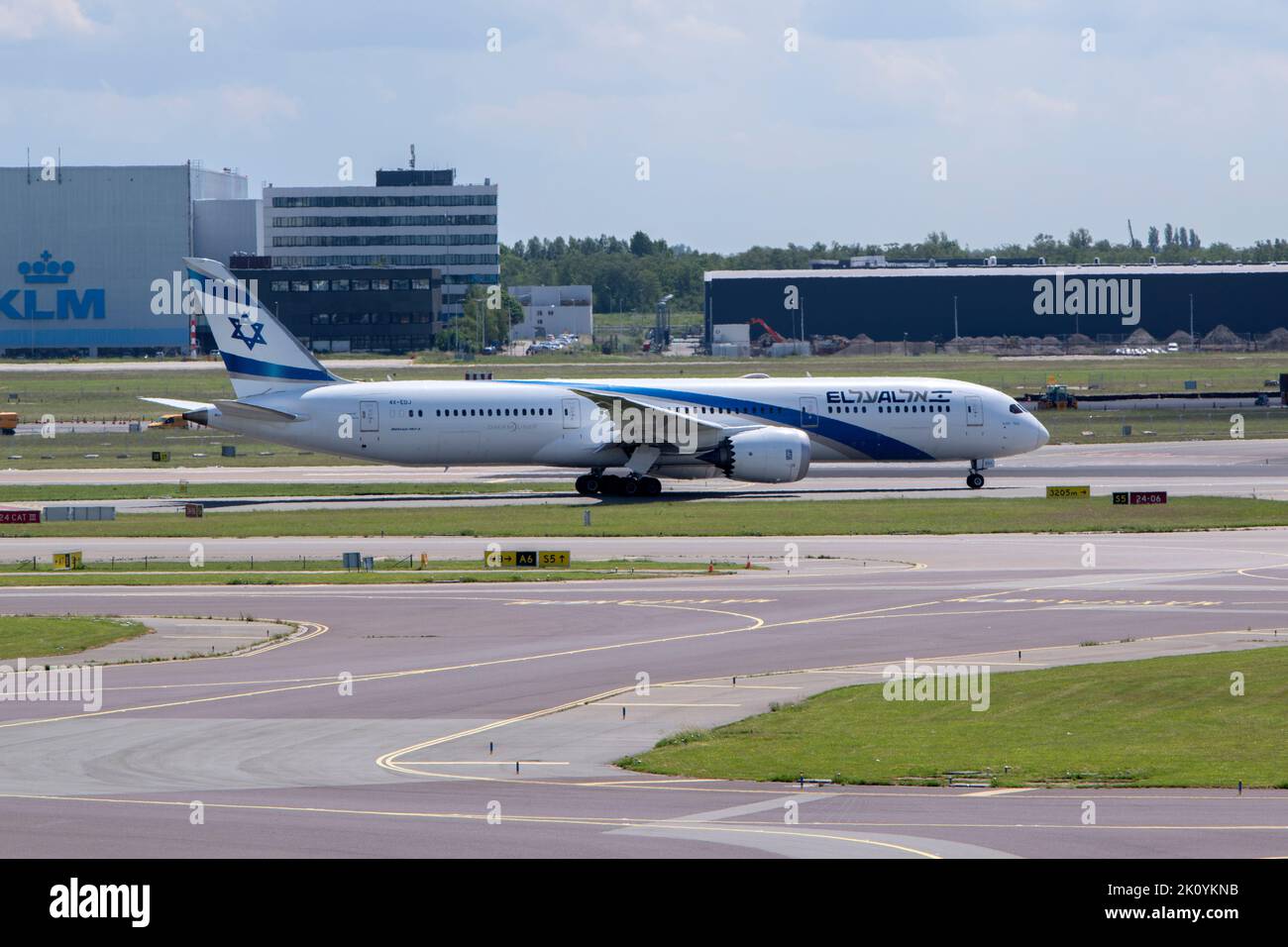 Boeing Dreamliner El Al Israel Flight Plane At Schiphol The Netherlands ...