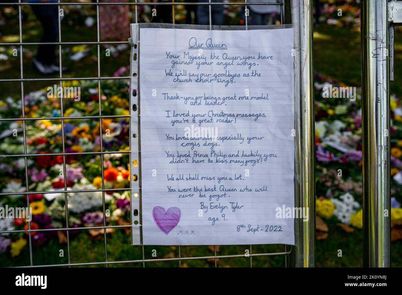 A poem to the late Queen Elizabeth II by 9-year-old Evelyn, Green Park ...