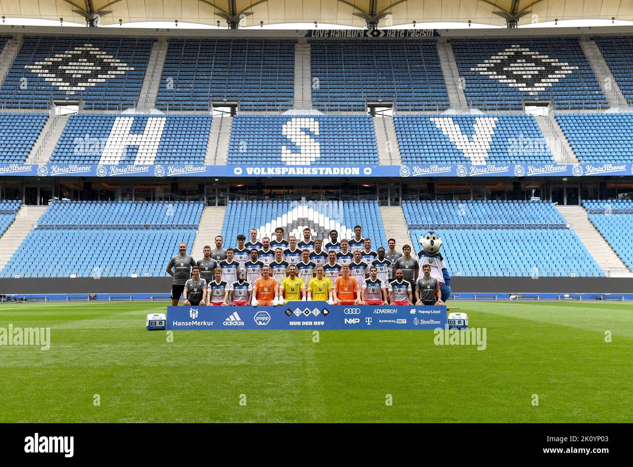 Elijah krahn hi-res stock photography and images - Alamy