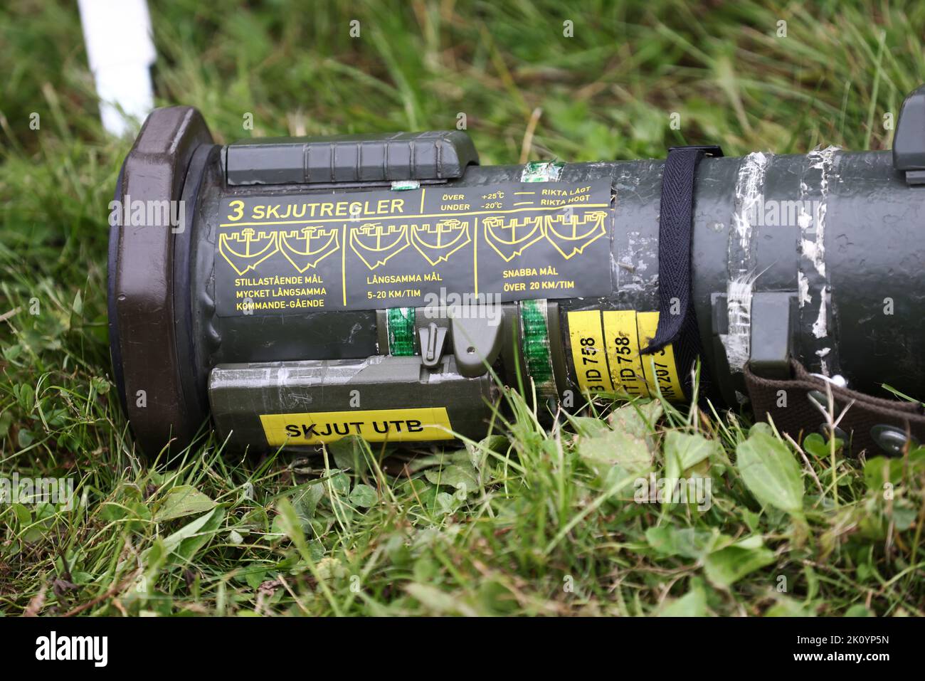 Saab at4 anti tank launcher hi-res stock photography and images - Alamy