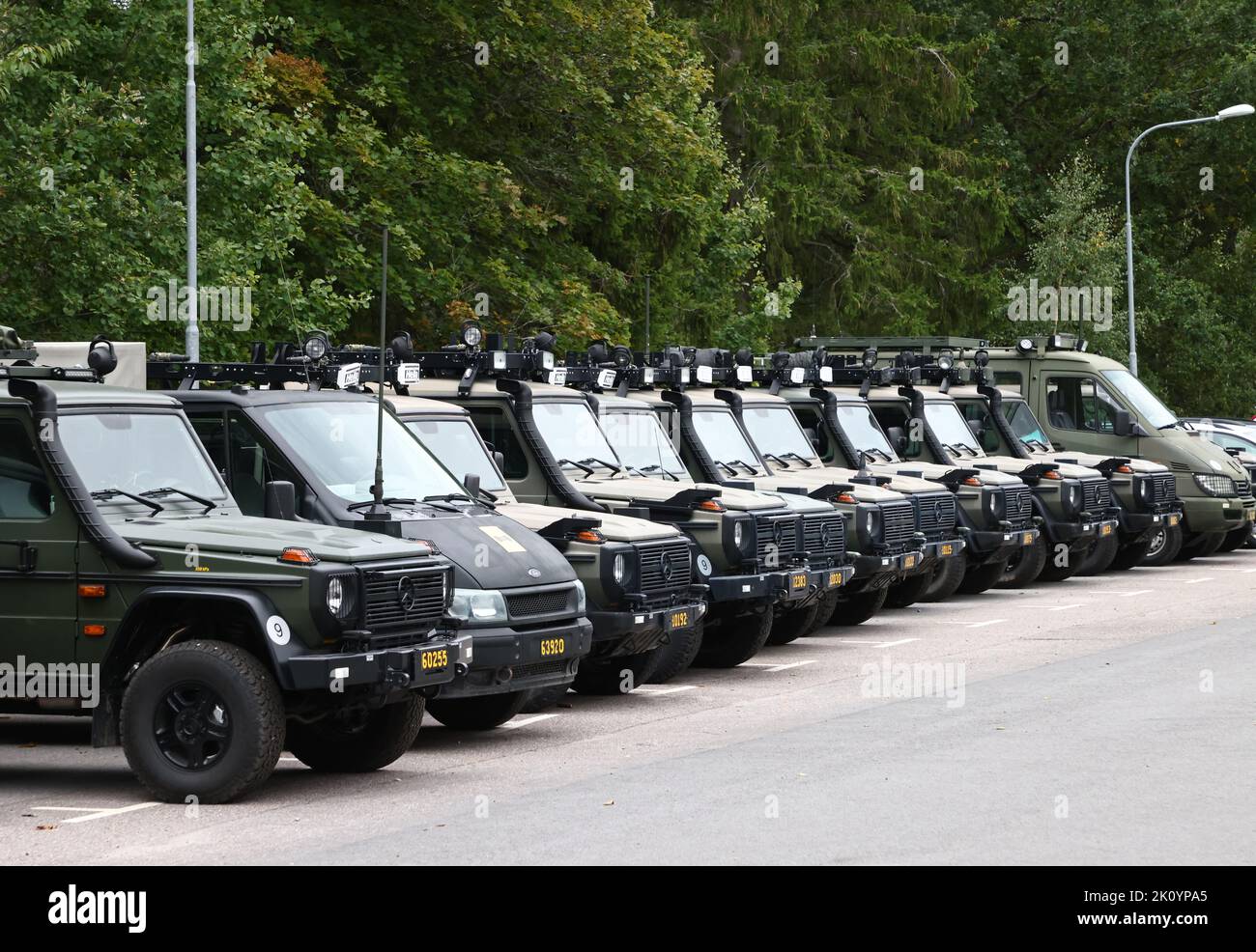 Mercedes military vehicles hi-res stock photography and images - Alamy