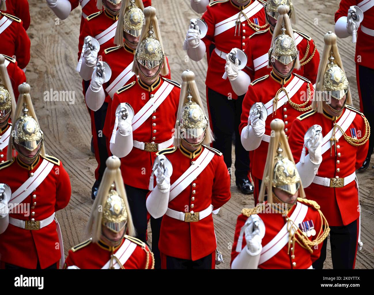 Members of the Household Cavalry escorting the coffin of Queen ...