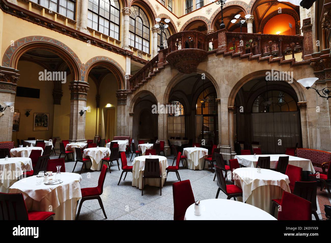 Kaffee, Cafe Central, Wien, im historischen Ambiente eines Wiener ...