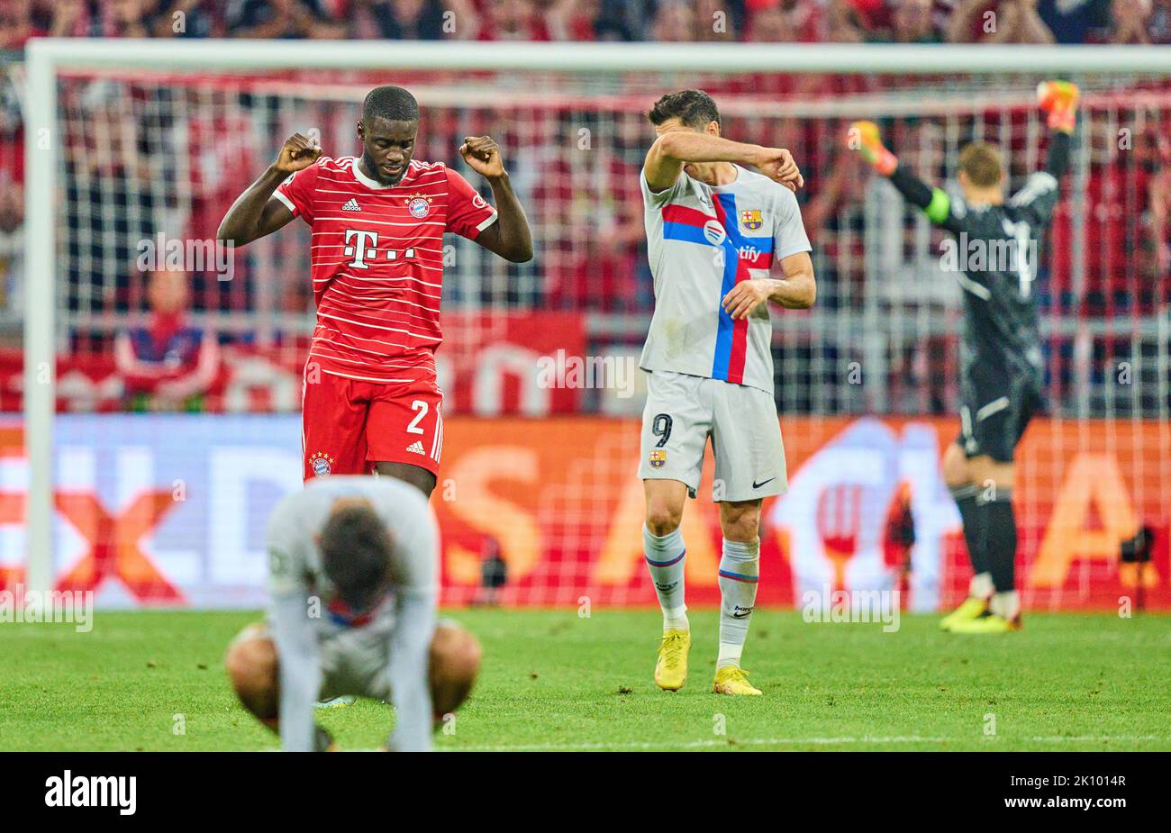 Neuer fc barcelona spieler hi-res stock photography and images - Alamy