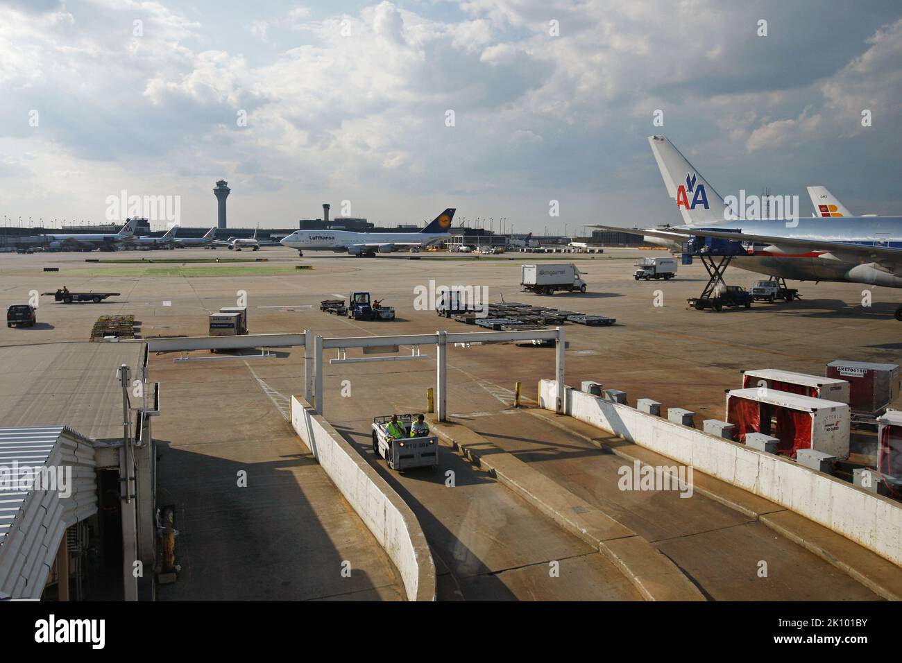 Chicago O'Hare International Airport, is the main international airport ...