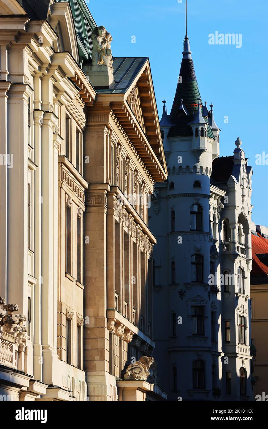 Schloss haus hi-res stock photography and images - Alamy