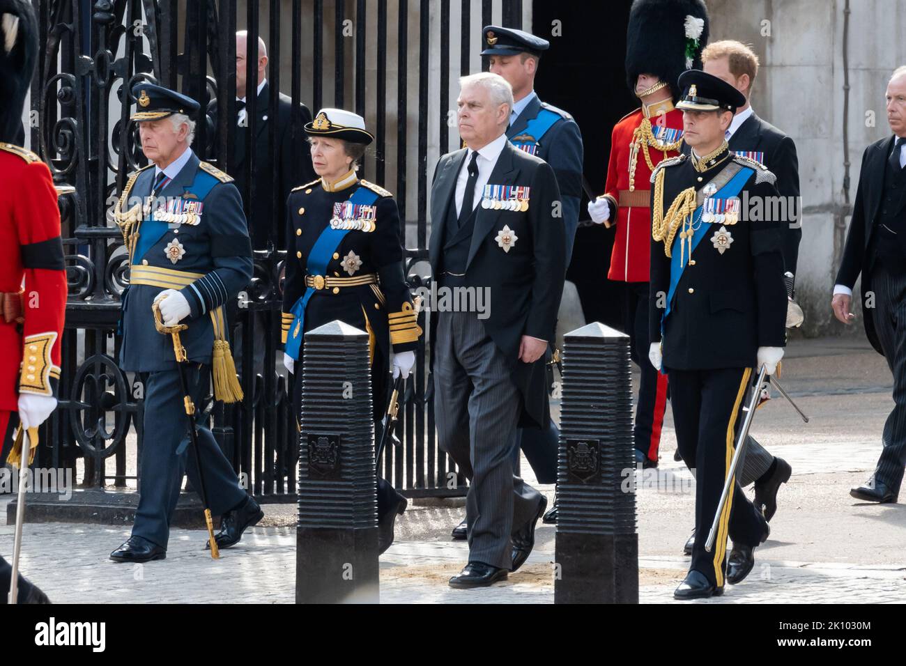 Bow room buckingham palace hi-res stock photography and images - Alamy