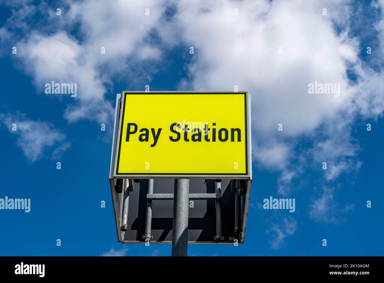 Pay Station sign, pay machine, in a car park, symbol image Stock Photo ...