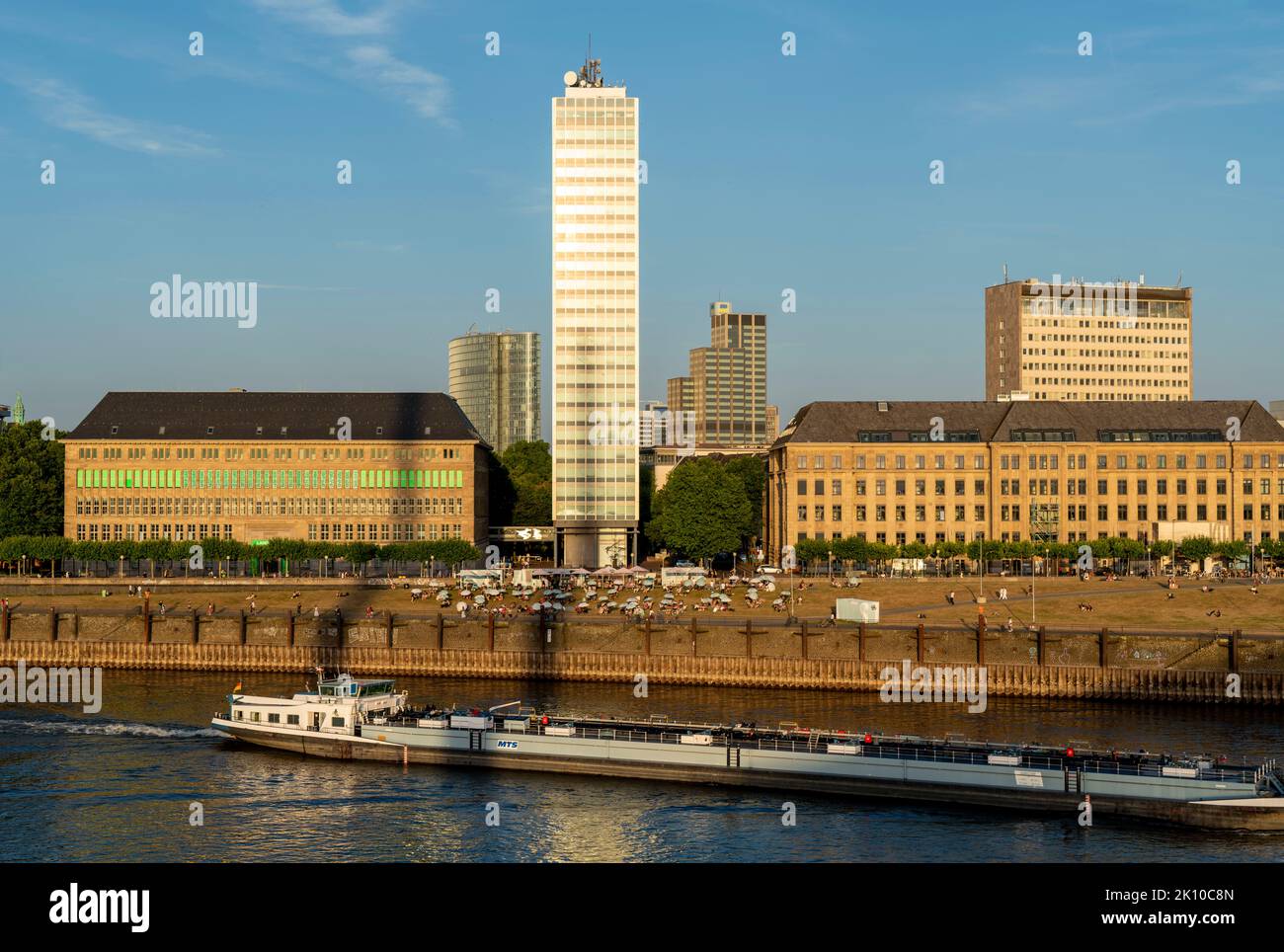Haus der geschichte hi-res stock photography and images - Alamy