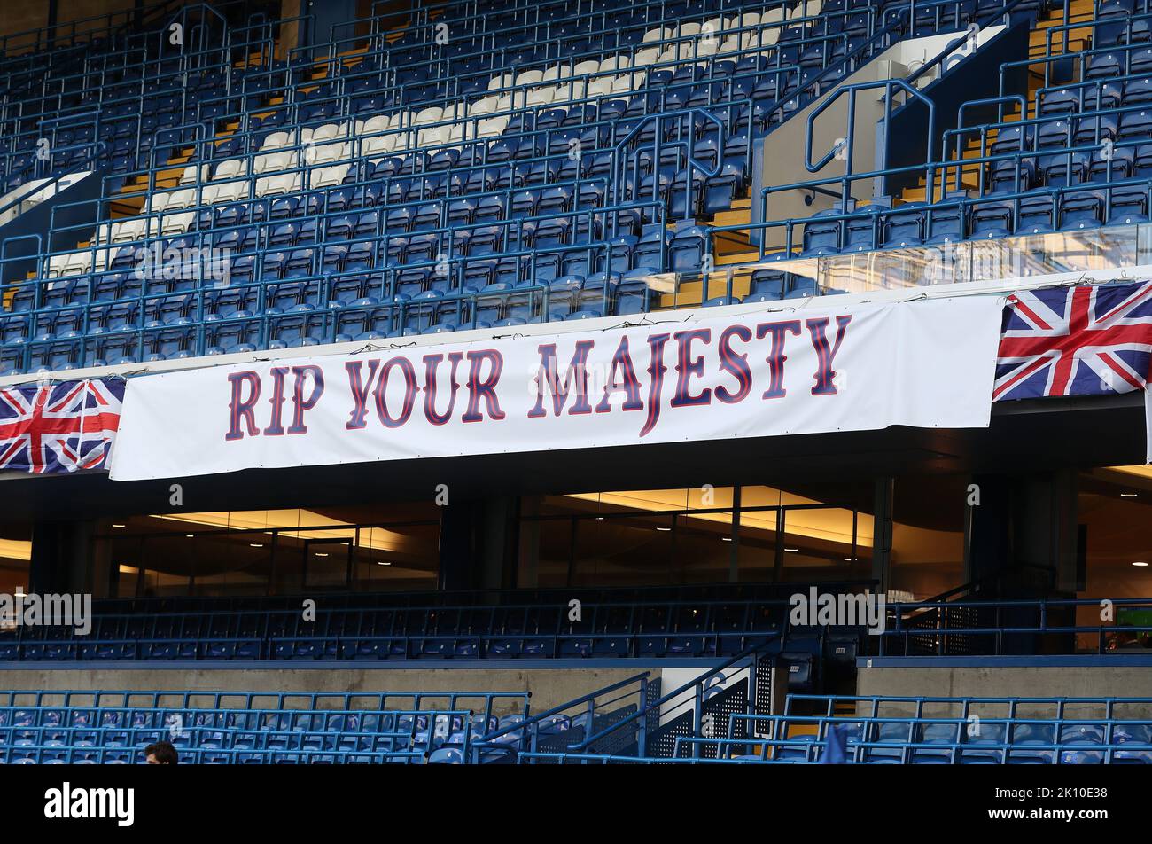 London, UK. 14th Sep, 2022. A banner saying ‘RIP Your Majesty' in ...