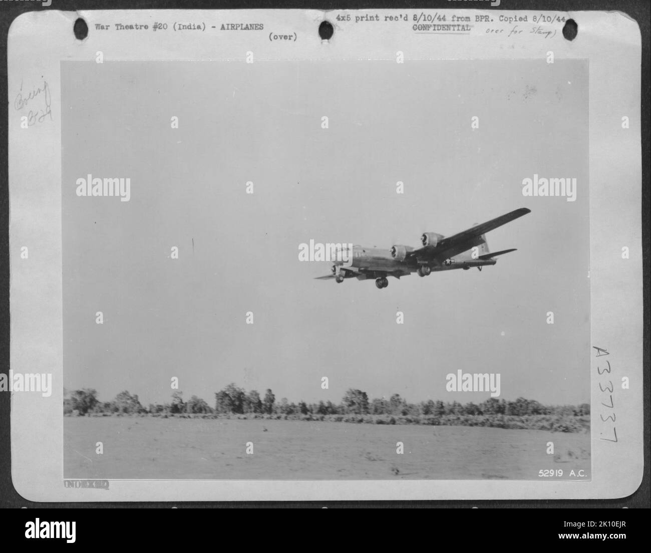 Wwii aircraft safety Black and White Stock Photos & Images - Alamy