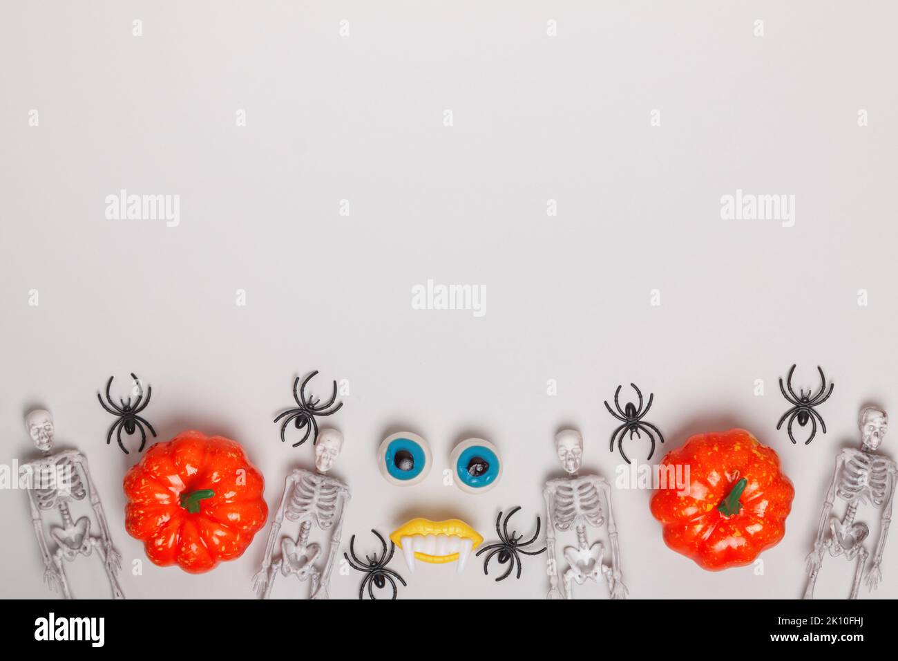 Horror border hi-res stock photography and images - Alamy