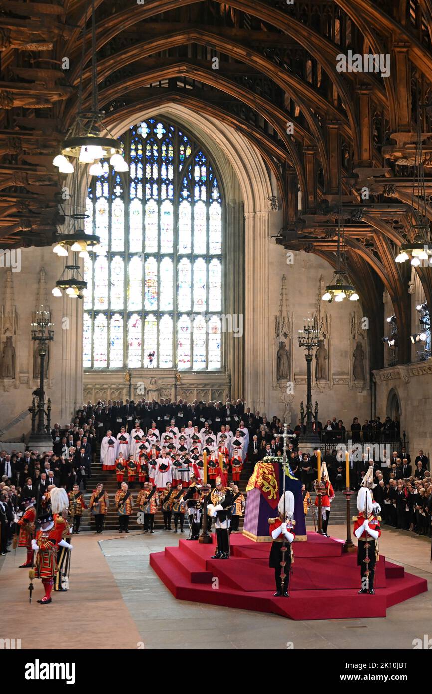 Honourable corps of gentlemen at arms hi-res stock photography and ...