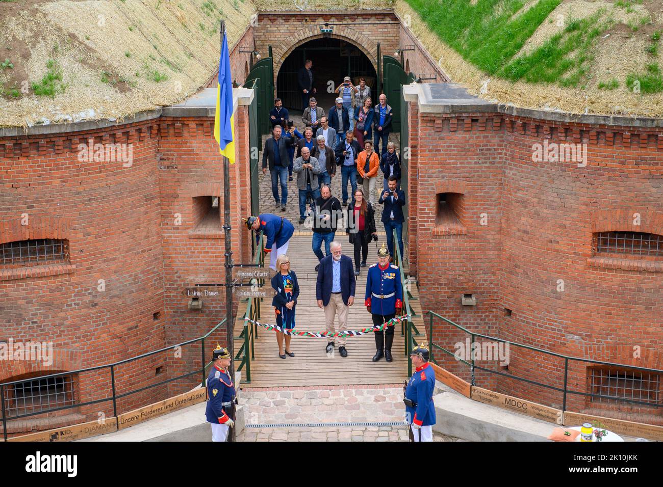 Magdeburg, Germany. 14th Sep, 2022. Simone Borris (l-r, independent ...