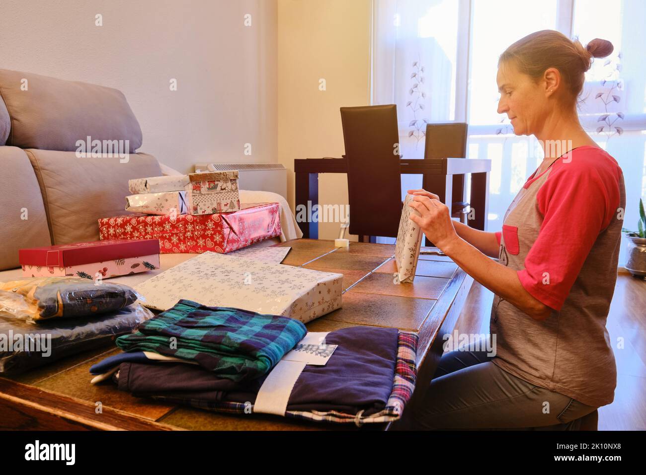 Happy family preparing christmas celebration hi-res stock photography ...