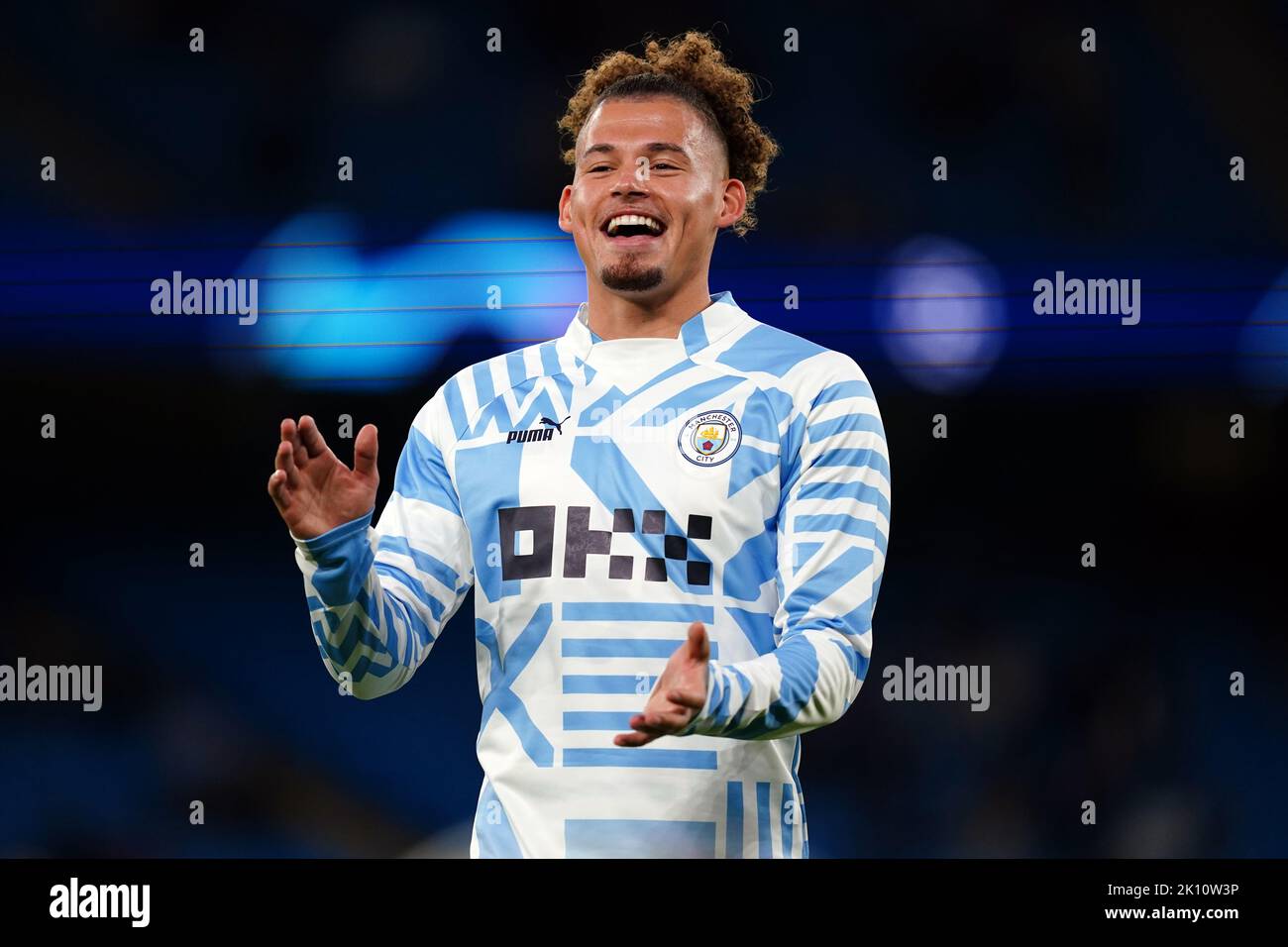 Manchester City's Kalvin Phillips warming up ahead of the UEFA ...