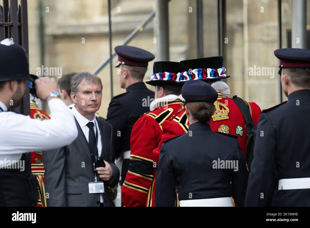 Queens coffin westminster hi-res stock photography and images - Alamy