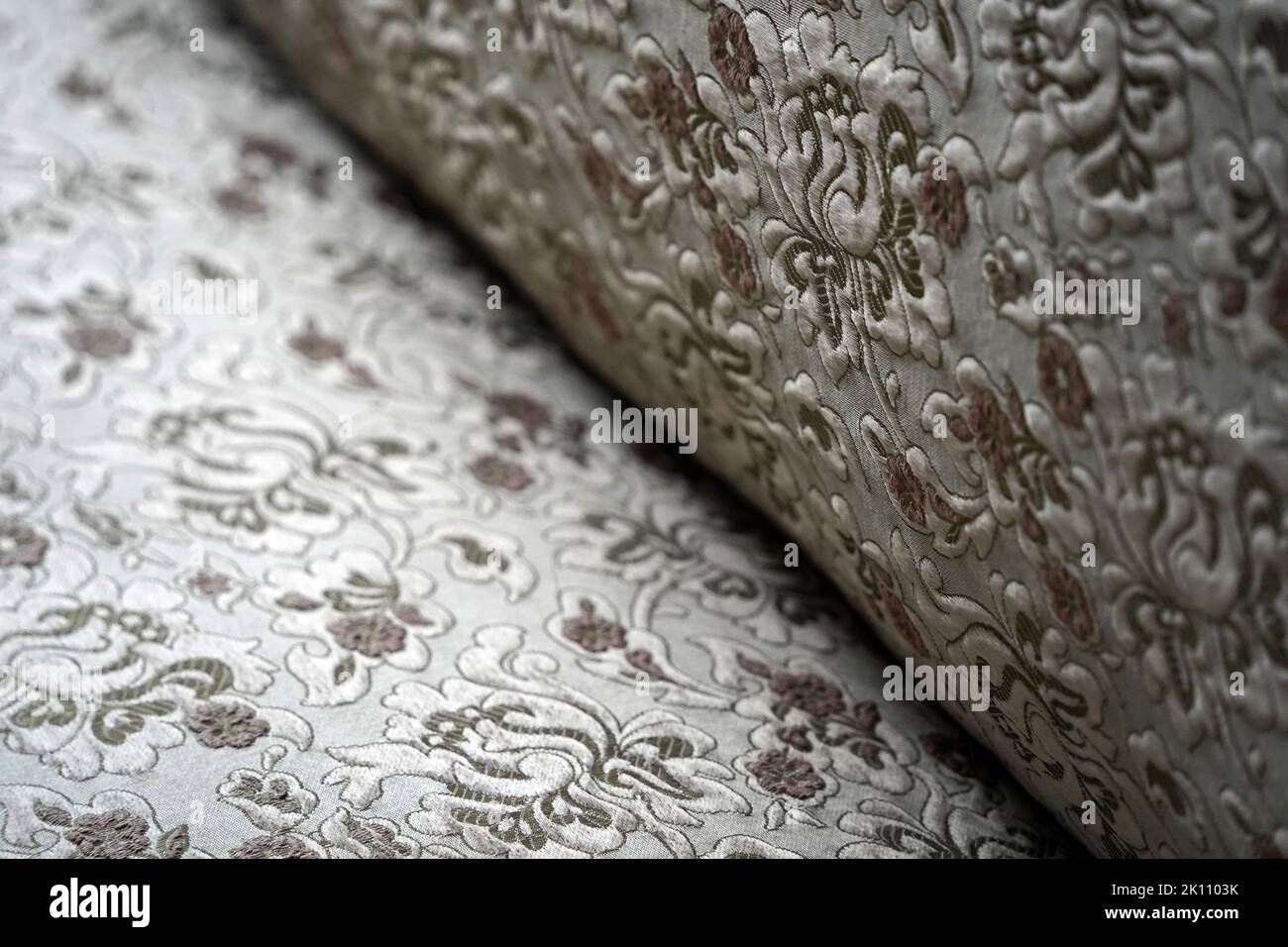 old couch sofa fabric detail Stock Photo - Alamy