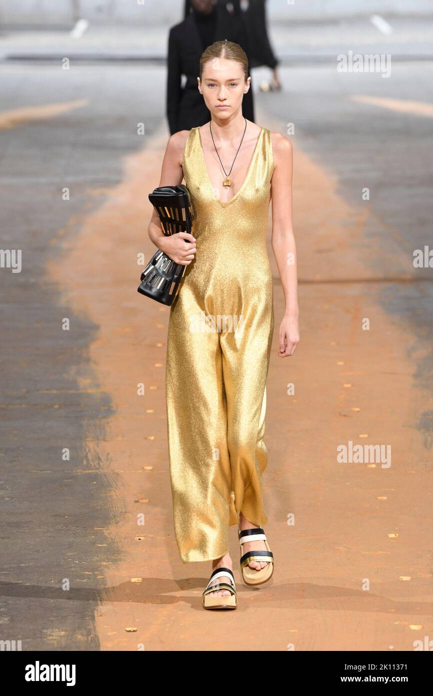 Model Ella Rattigan Walks On The Runway At The Gabriela Hearst Fashion