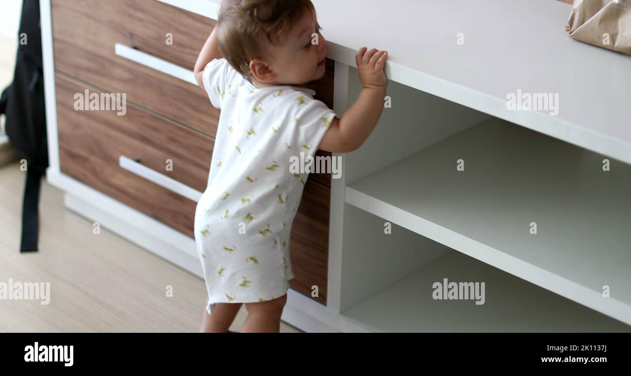 Baby support table stand hi-res stock photography and images - Alamy