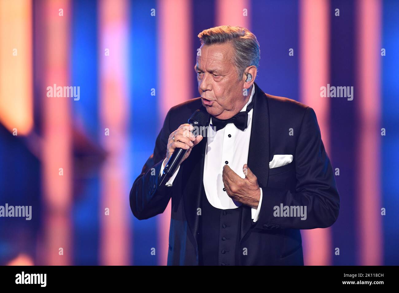 Cologne, Germany. 14th Sep, 2022. Singer Roland Kaiser performs at the German Television Awards ...