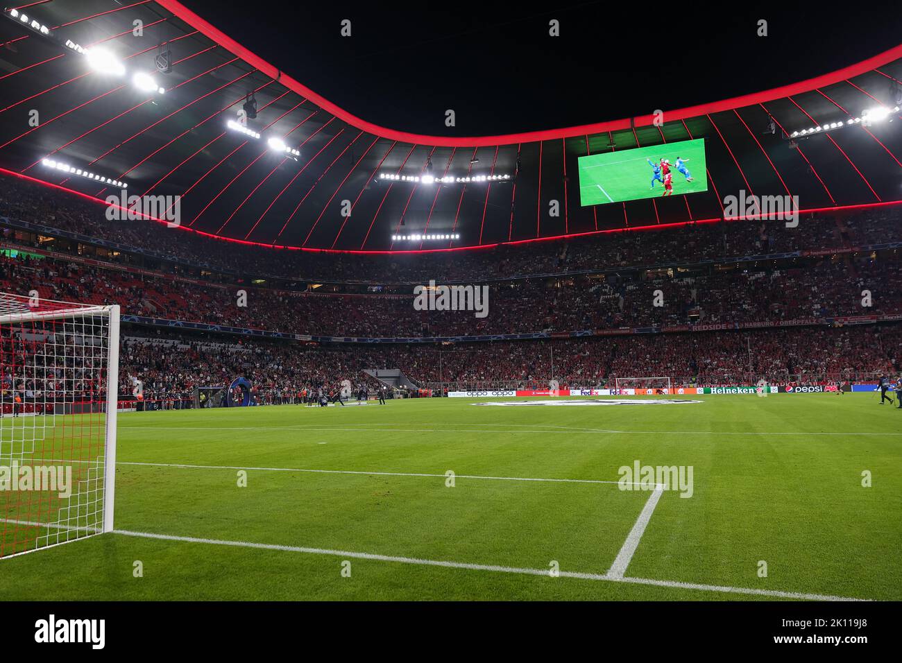 General view prior the UEFA Champions League match between FC Bayern ...