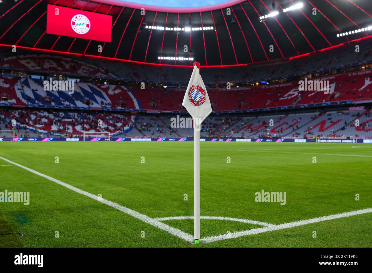 General view prior the UEFA Champions League match between C Bayern ...
