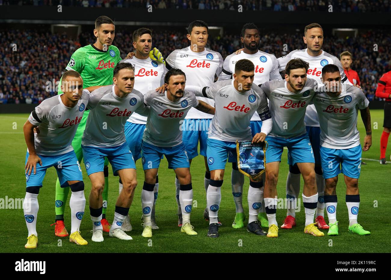 Napoli team line up before the UEFA Champions League Group A match at ...