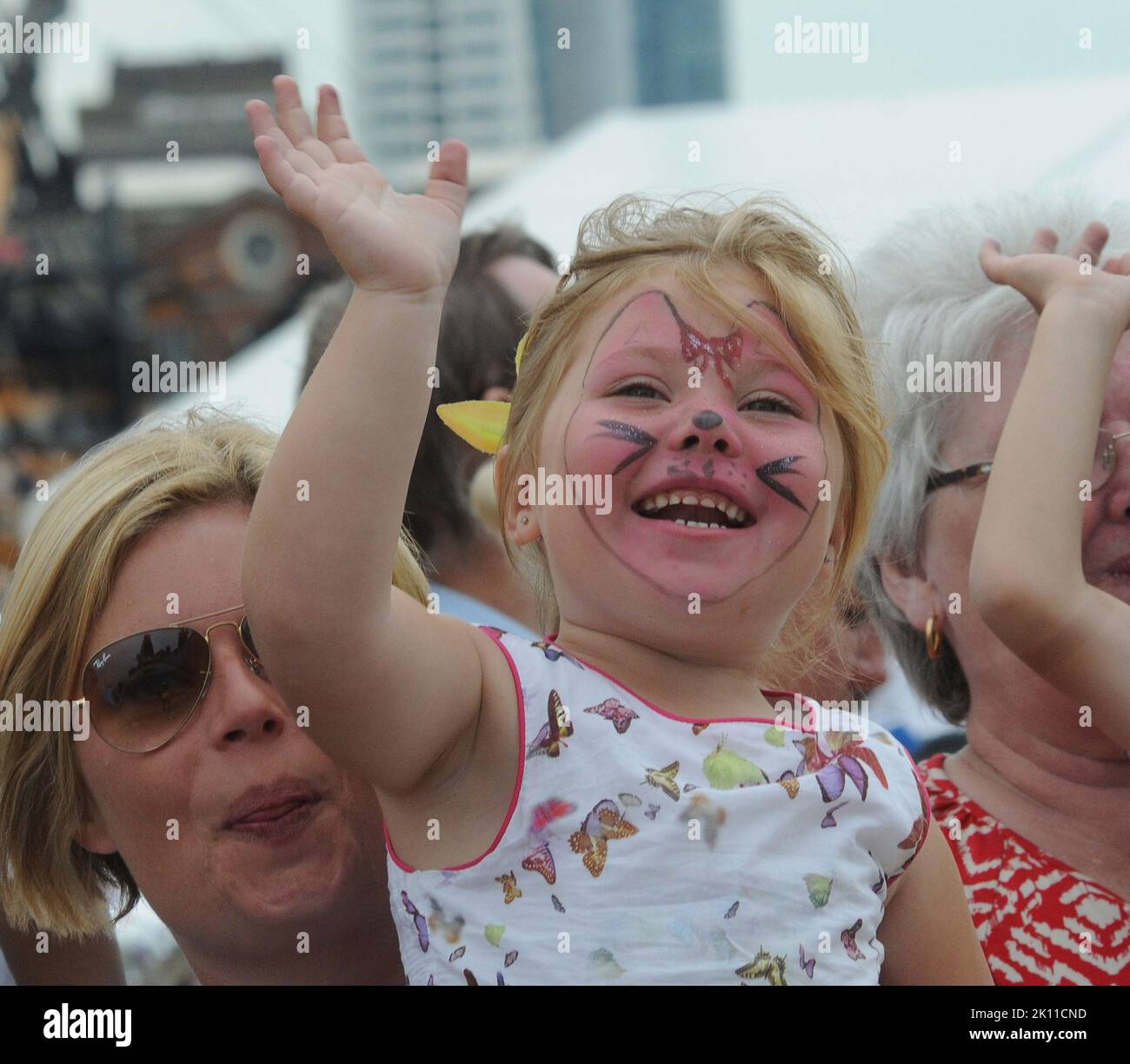 4 spots hi-res stock photography and images - Alamy