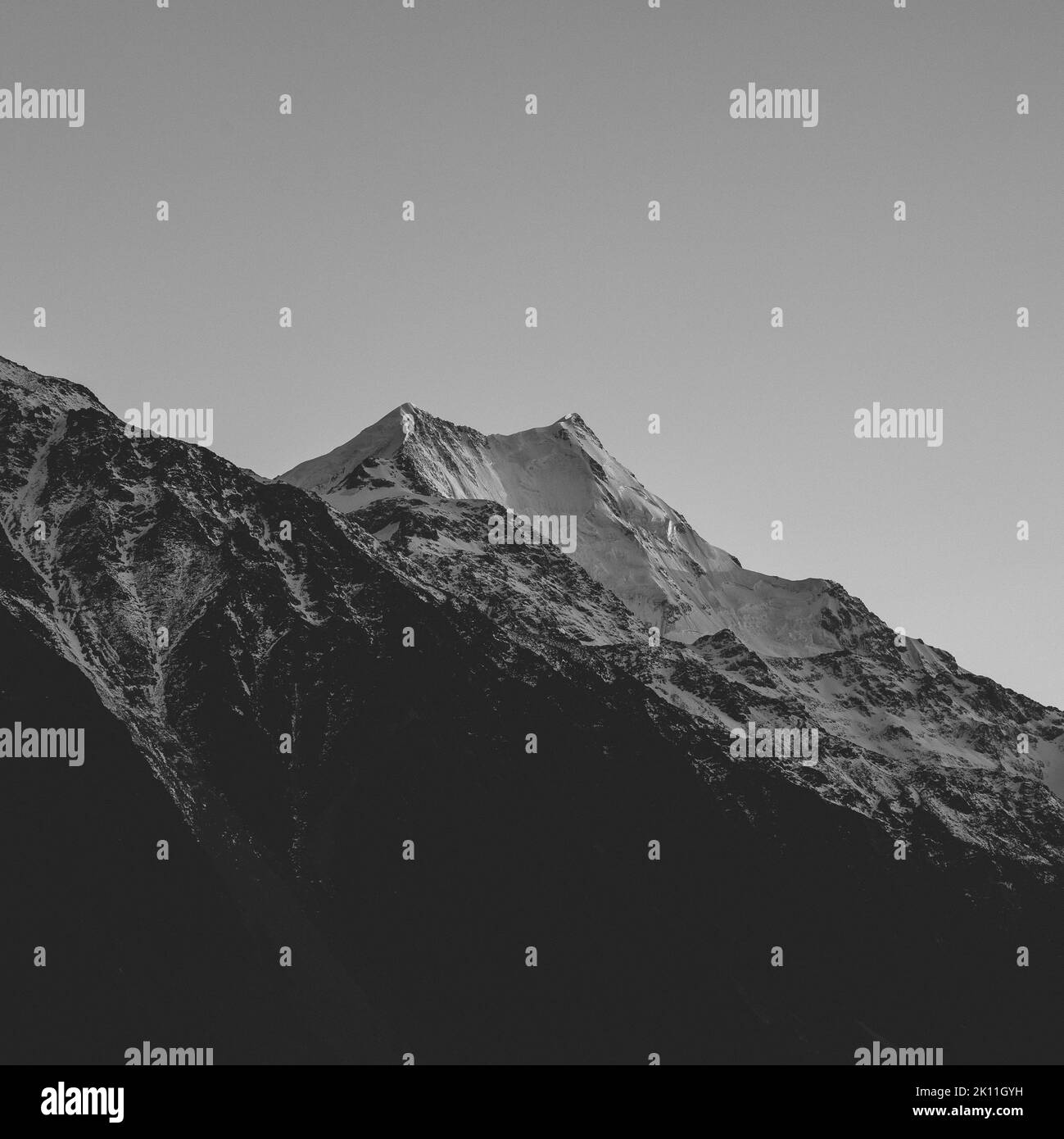 Aoraki mount cook´ Black and White Stock Photos & Images - Alamy