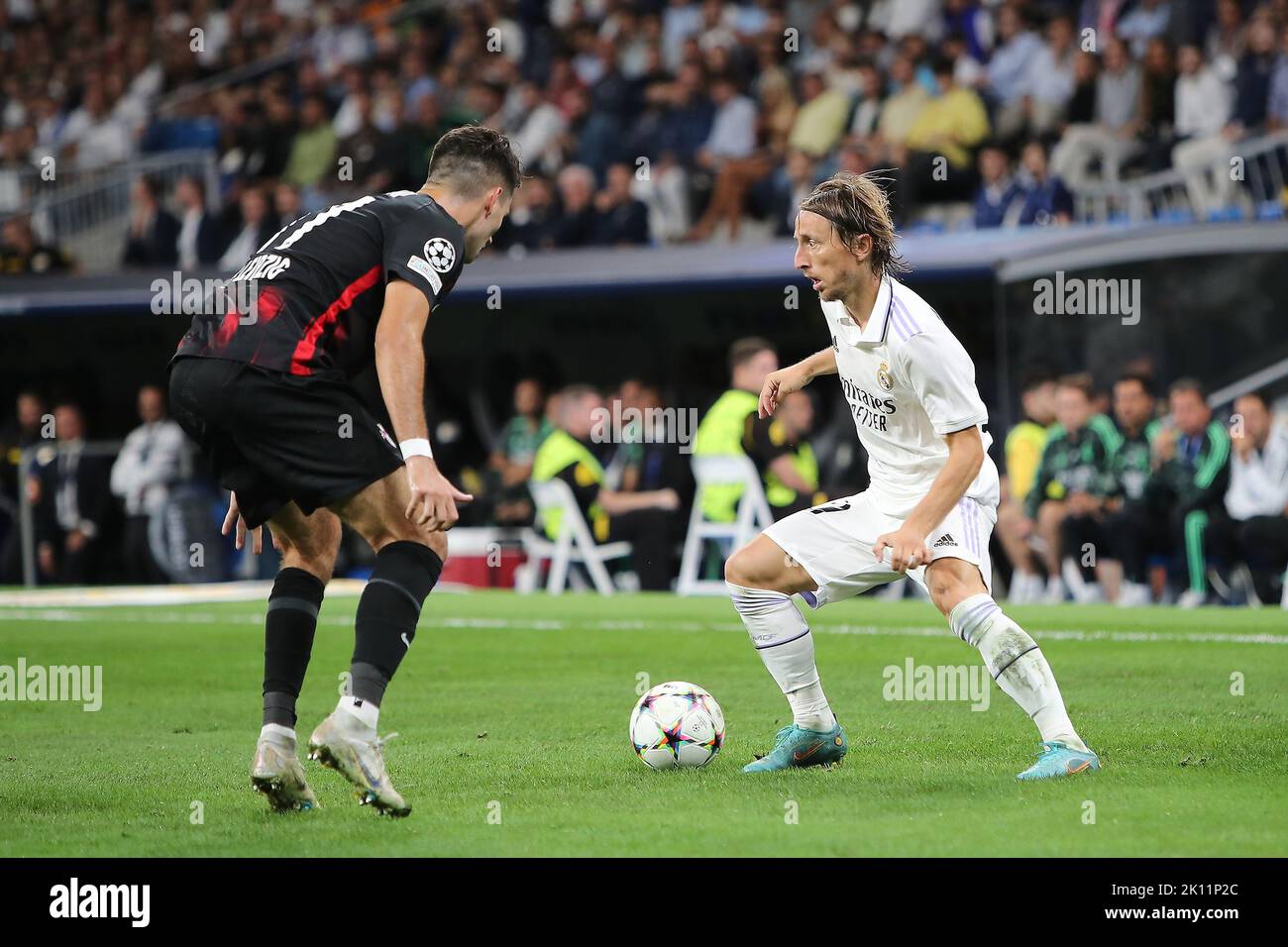 Nuevo estadio santiago bernabeu hi-res stock photography and images - Alamy