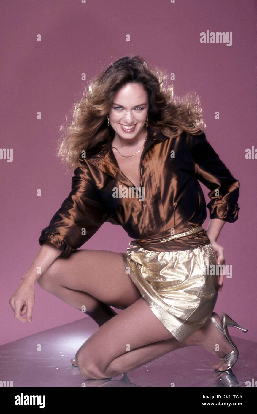 Catherine Bach poses for a portrait circa 1984 in Los Angeles ...