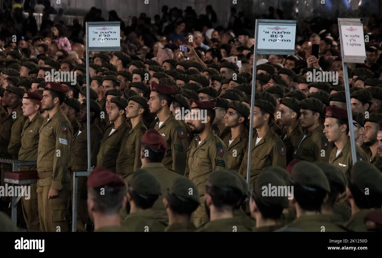 Israeli soldiers from the 35th Elite Infantry Brigade, also known as ...